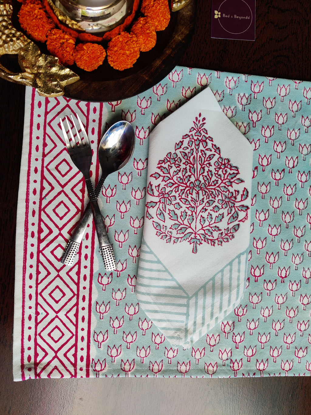 MAT & NAPKIN SET